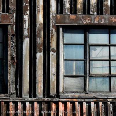 Corrugated Metal | Carbide Graphite Group | Invisible Threads